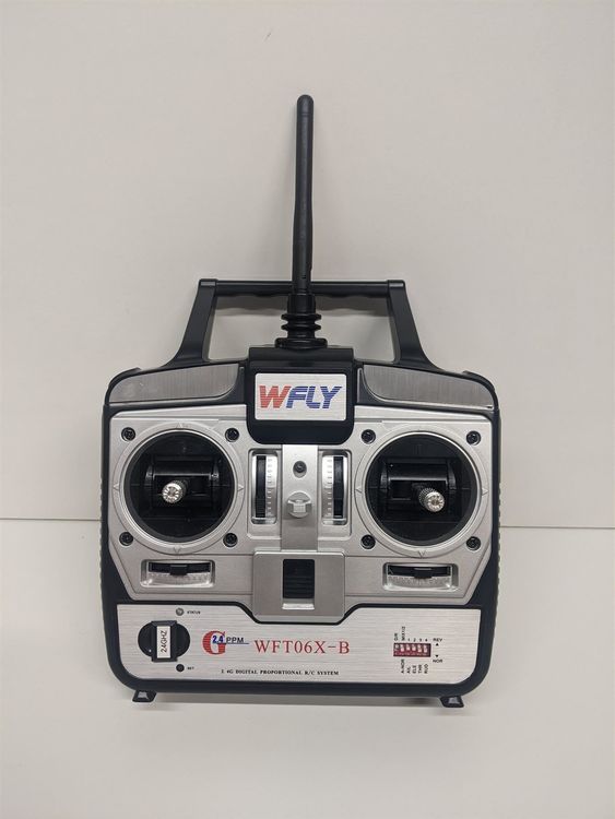 Fernsteuerung WFT06X-B, 2.4 GHz, WFly | Kaufen auf Ricardo