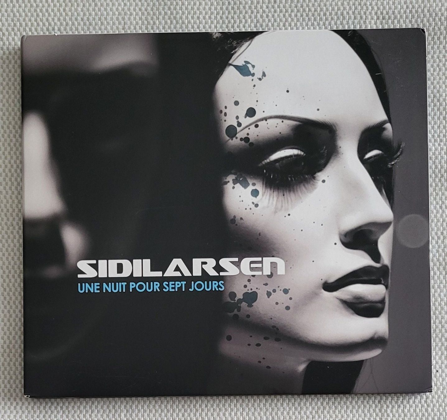 Sidilarsen - Une nuit pour 7 jours (D'occasion) à Villars-sur-glane ...