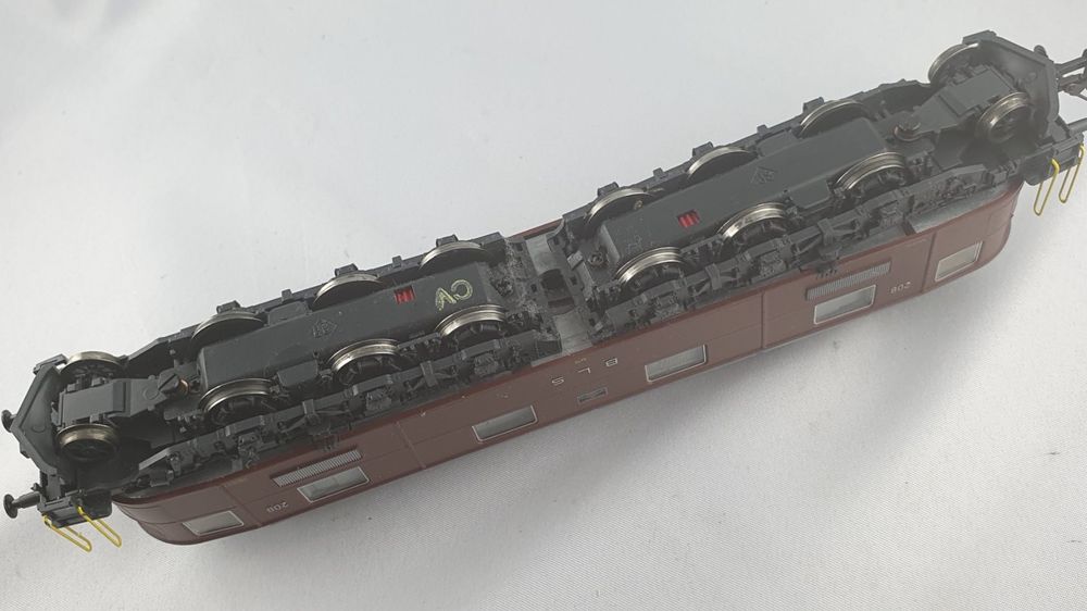 Model Bahn Lok BLS Ae 6/8 von Roco Gleichstrom. (Gebraucht) in ...