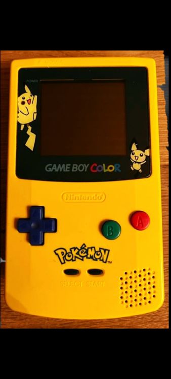 Game Boy Color Pokémon Pikachu | Kaufen auf Ricardo