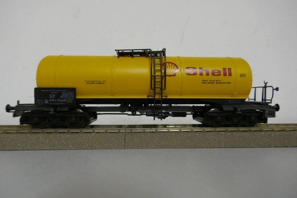 Roco 4355 DB Kesselwagen Shell (Gebraucht) in Oberhasli für CHF 6 – mit ...