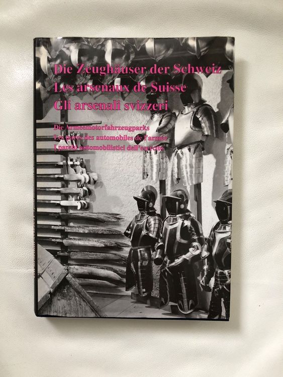 Buch Die Zeughäuser der Schweiz (Gebraucht) in Nunningen für CHF 5 – mit Lieferung auf Ricardo ...