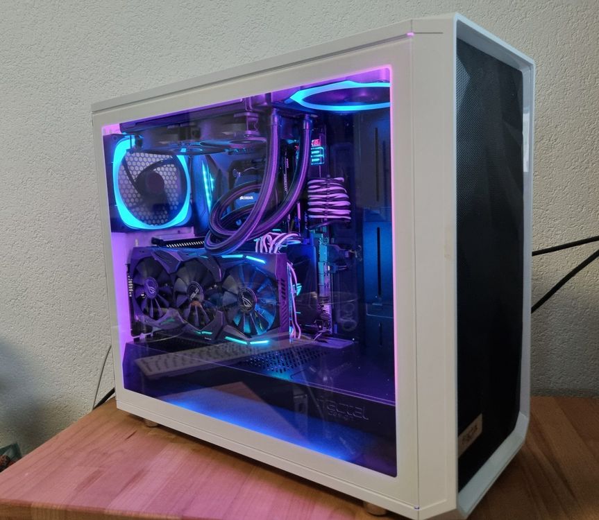 Gaming PC Weiss | Intel i7 7700K | GTX 1080 | 32GB RAM (Gebraucht) in ...