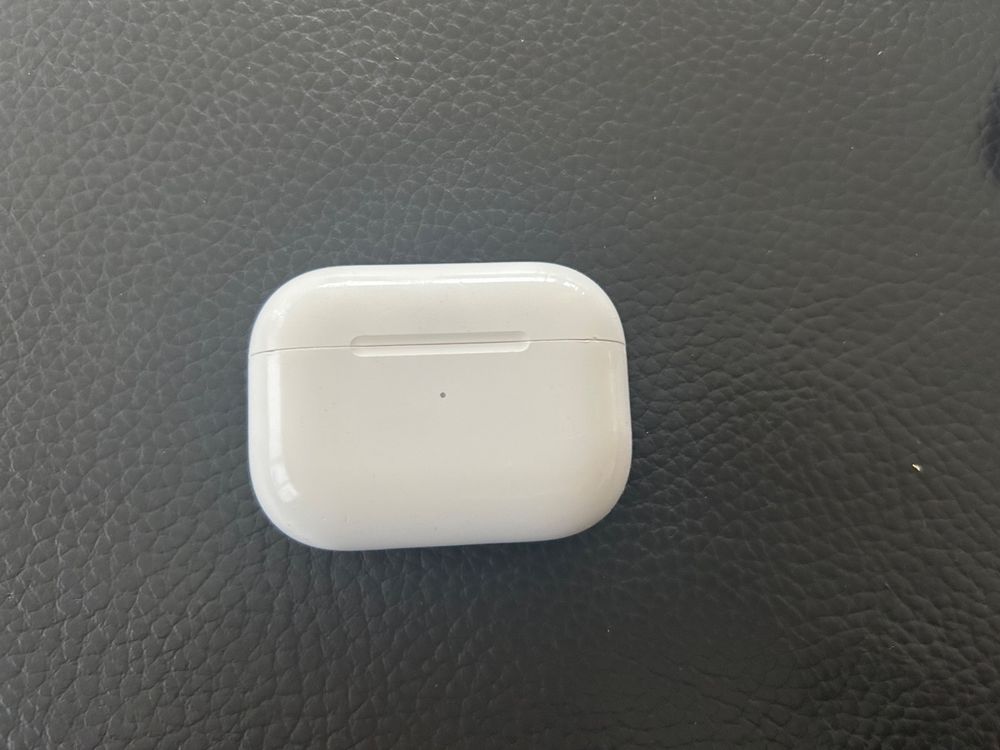 Air Pods Pro 1st Gen. (Defekt) in Stäfa für CHF 31 – mit Lieferung auf ...