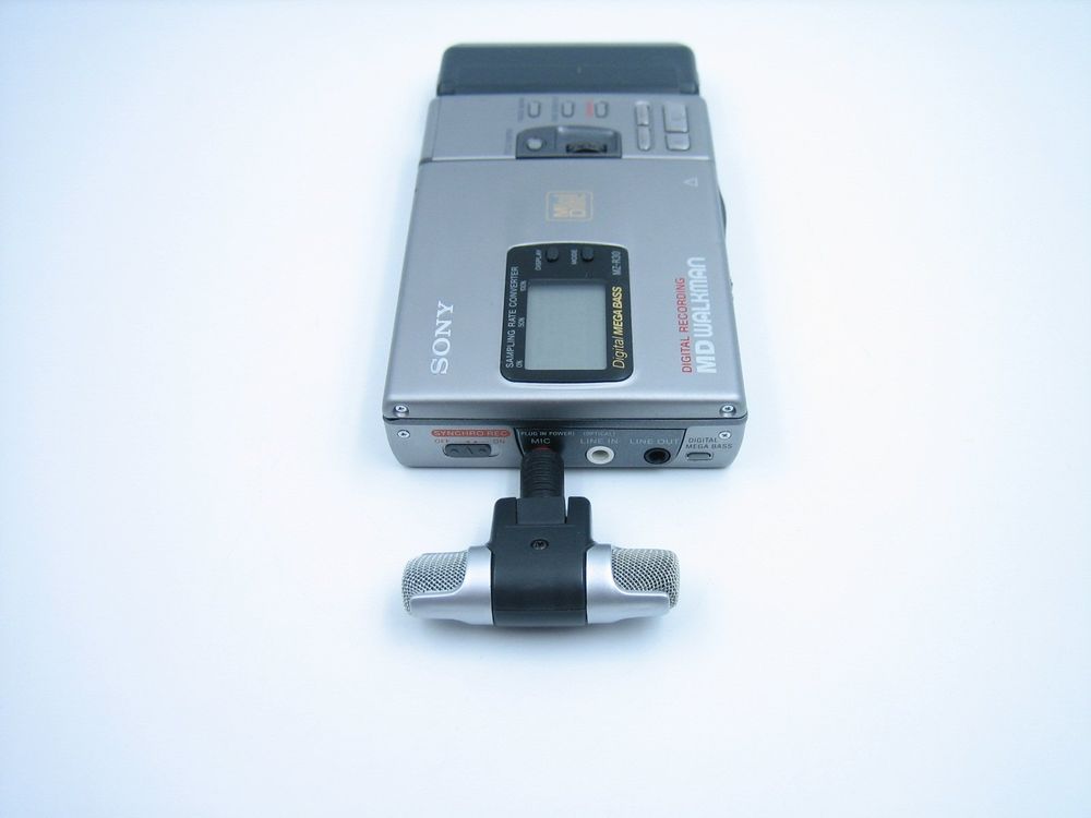 Vintage Sony MD Walkman (Gebraucht) in Zürich für CHF 66 – mit ...
