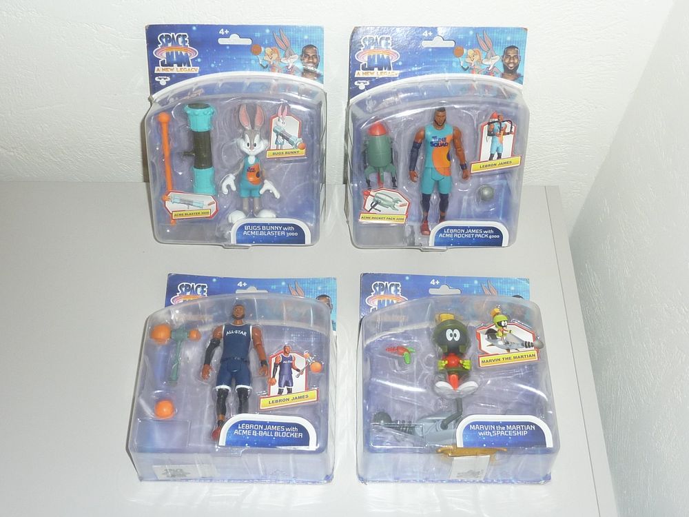 Space Jam Figuren Set Lebron James Bugs Bunny Marvin NEU ! (Gebraucht ...