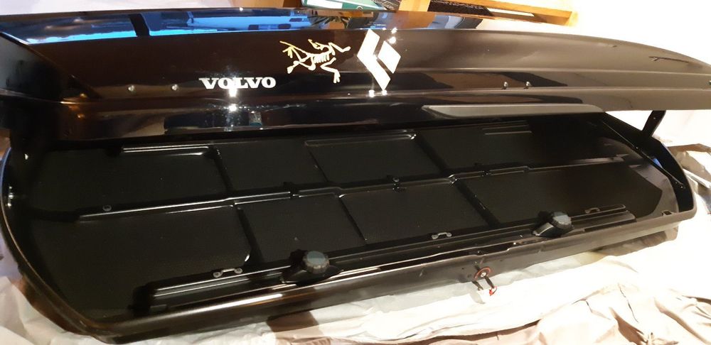 Thule Dachbox Space Design/Dynamic 520 (D'occasion) à Villmergen pour CHF 600 – retrait ...