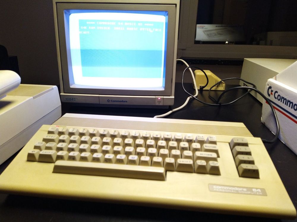 Commodore C64 + Floppy 1541 + Tape (Gebraucht) in Schlieren für CHF 199 ...