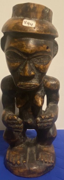 Sehr alte Afrikanische Handgeschnitzte Holz Figur | Kaufen auf Ricardo