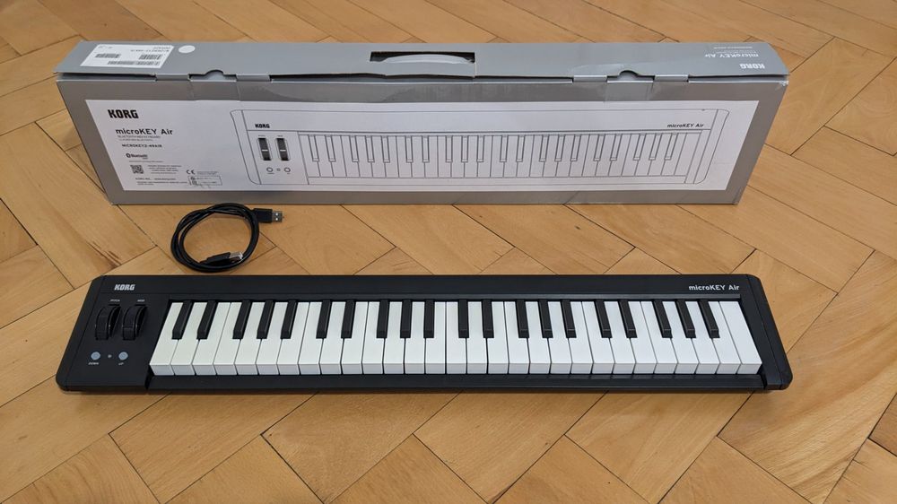 Korg microKEY Air 49 (Gebraucht) in Zürich für CHF 1 – nur Abholung auf ...