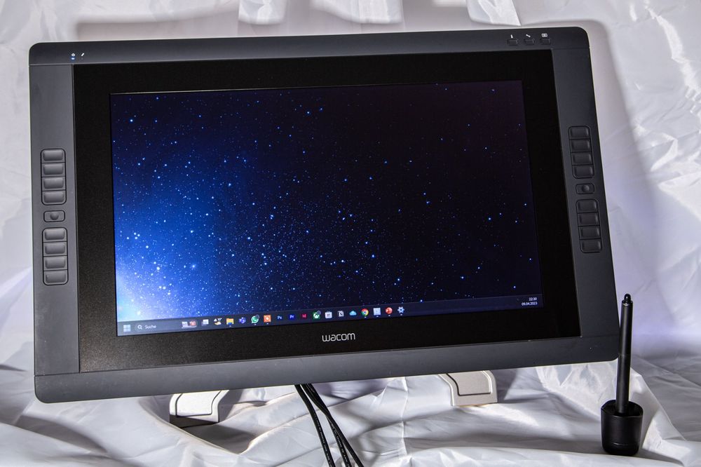 Wacom Cintiq 22HD touch DTH-2200/K Grafiktablett mit Display | Kaufen ...