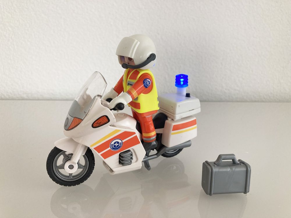 Playmobil Emergency Doctor Motorcycle with Flashing Light (Gebraucht ...