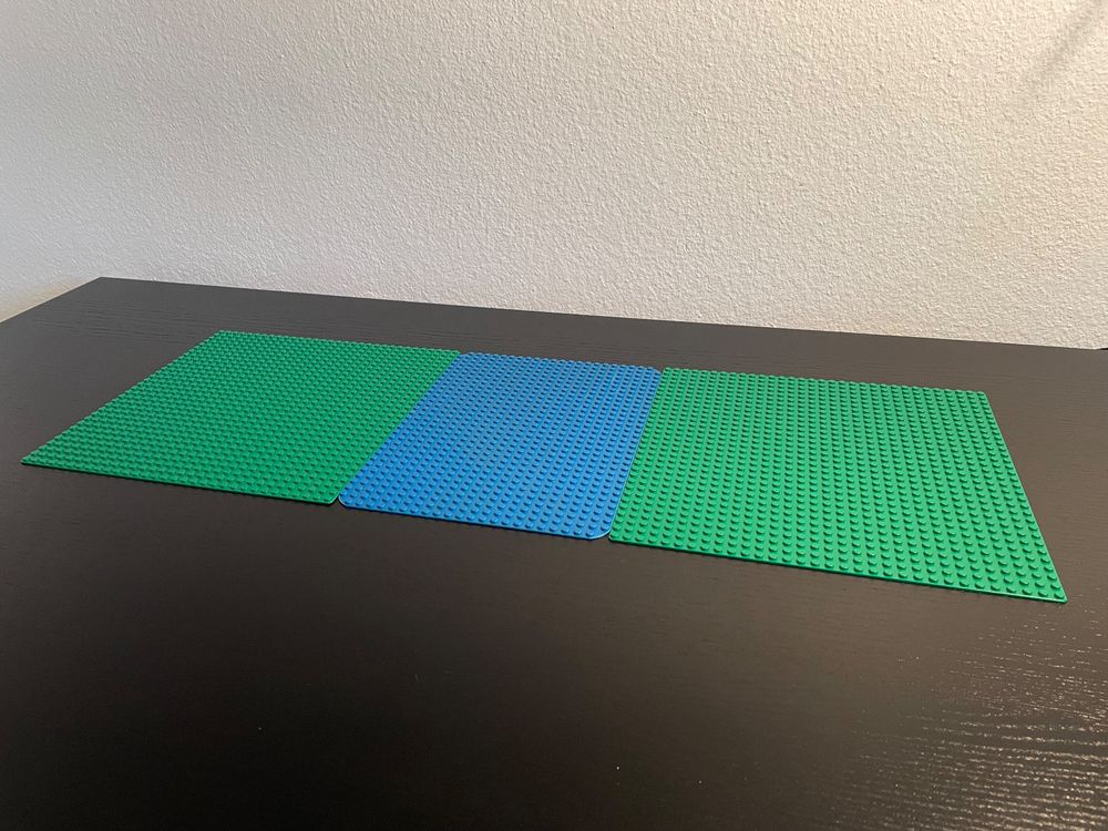 2 x LEGO Platten 32 x 32 1 x LEGO Platte 32 x 24 ab 1.- CHF (Gebraucht ...