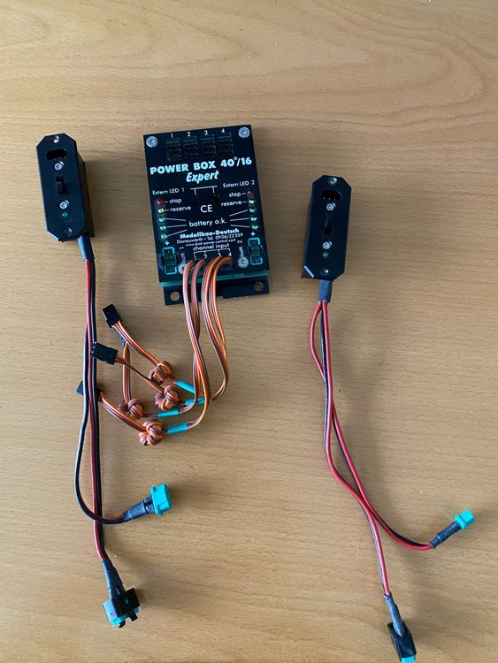 DEUTSCH Power Box 40/16 Export für 2x LiFePo (Gebraucht) in Hergiswil NW für CHF 35 – mit ...