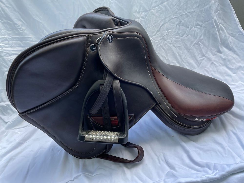 ErrePlus Springsattel 18cm OW 31/32 (Gebraucht) in Zürich für CHF 1250 ...