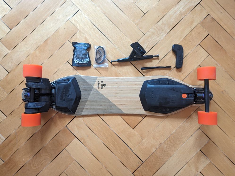 Boosted Board V2 (Gebraucht) in Düdingen für CHF 300 – nur Abholung auf ...