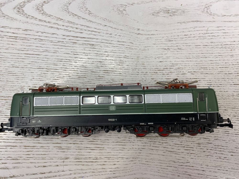Märklin 3057 DB BR 151 grün (Gebraucht) in Lupsingen für CHF 115 – mit Lieferung auf Ricardo kaufen