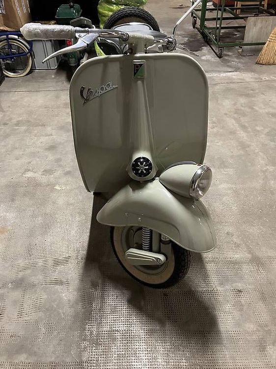 Vespa Faro Basso Vm2t (Gebraucht) in St. Moritz für CHF 11700 – nur ...