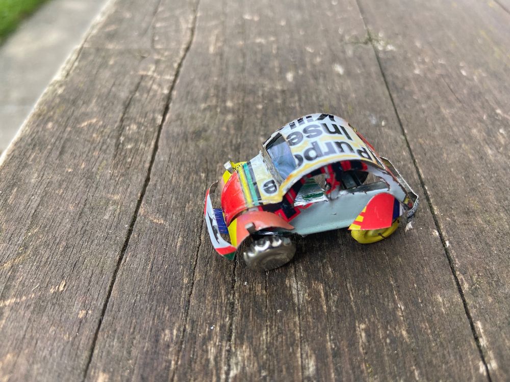 Mini Auto aus Blech (für das Puppenhaus usw.) (Neu (gemäss Beschreibung ...