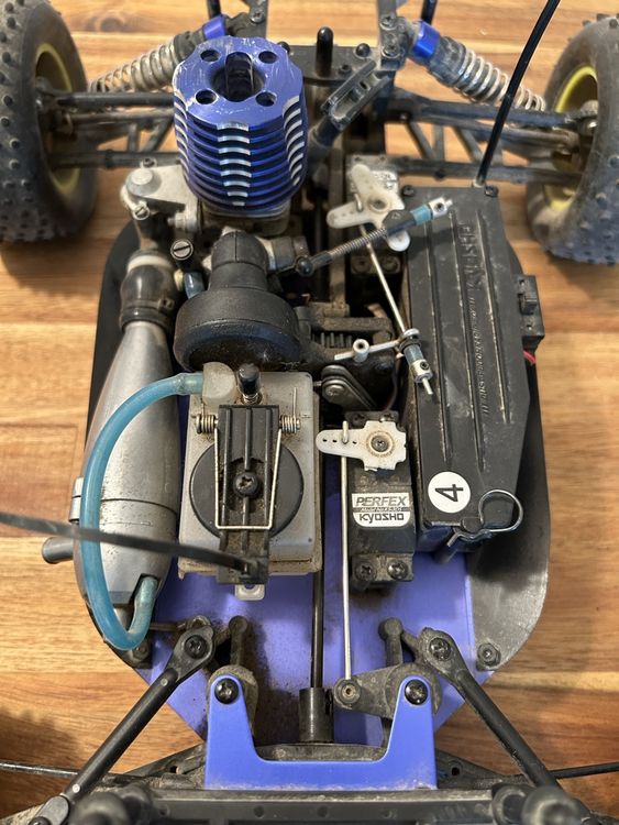 Kyosho TR15 Stadium Force (Gebraucht) in Frauenfeld für CHF 39 – mit Lieferung auf Ricardo kaufen