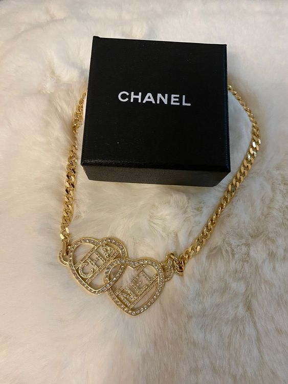 Chanel VIP Gold Heart Bling Choker Necklace | Kaufen auf Ricardo