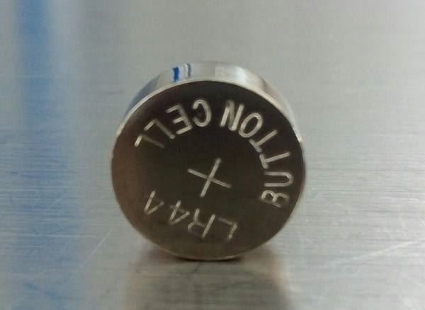 3x AG13 CX44 Batterien (Neu (gemäss Beschreibung)) in Biel/Bienne für ...