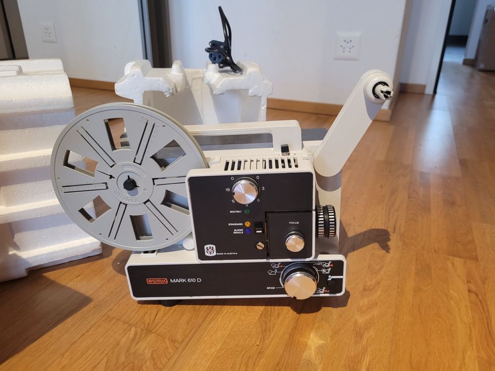 eumig Mark 610D Super-8 Filmprojektor (Gebraucht) in Baar für CHF 55 – nur Abholung auf Ricardo ...