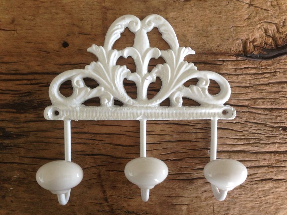 3er Haken Gusseisen (Neu und originalverpackt) in Allschwil für CHF 24 – mit Lieferung auf ...