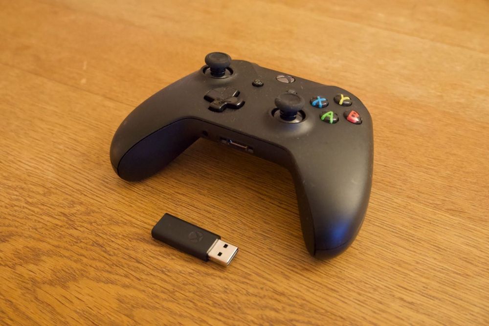Xbox Wireless Controller + PC Adapter (Gebraucht) in Zürich für CHF 41 ...