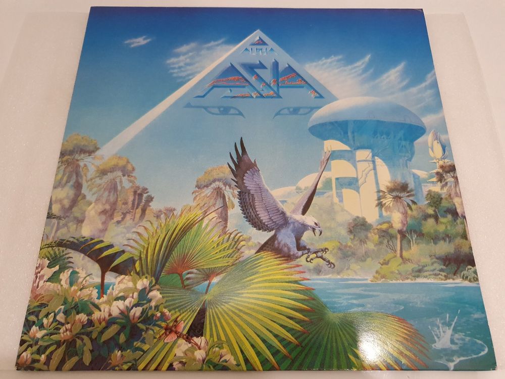 Asia – Alpha (Gebraucht) in Uster für CHF 10 – mit Lieferung auf ...