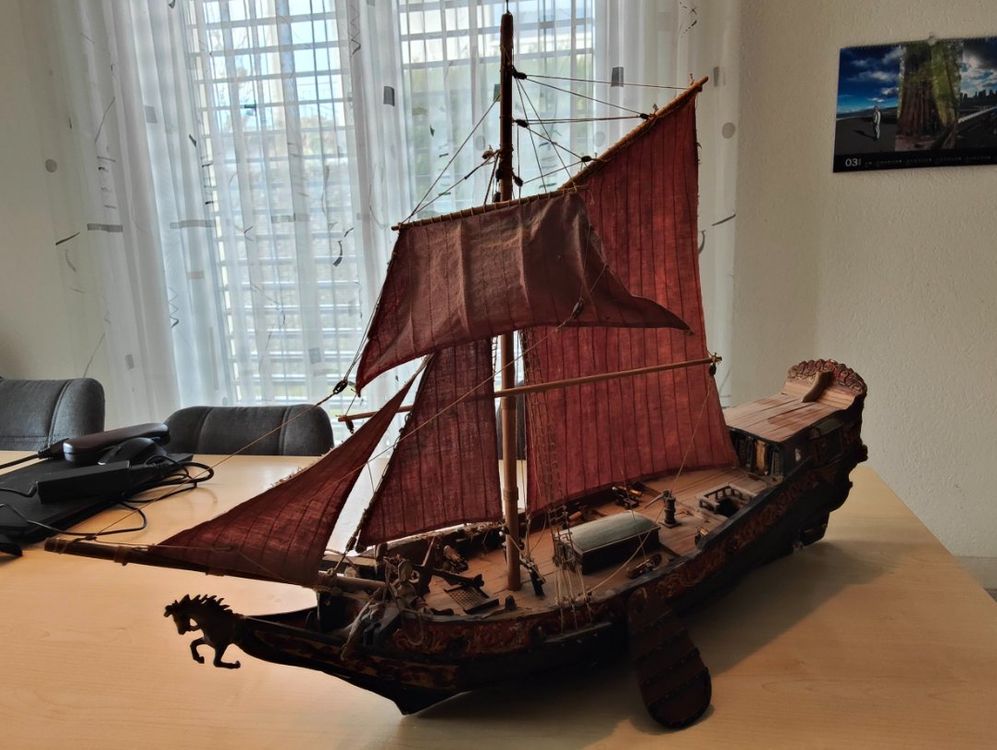 Antikes Segelschiff Modell Holzschiff detailliert Rarität (Defekt) in Oberentfelden für CHF 10 ...