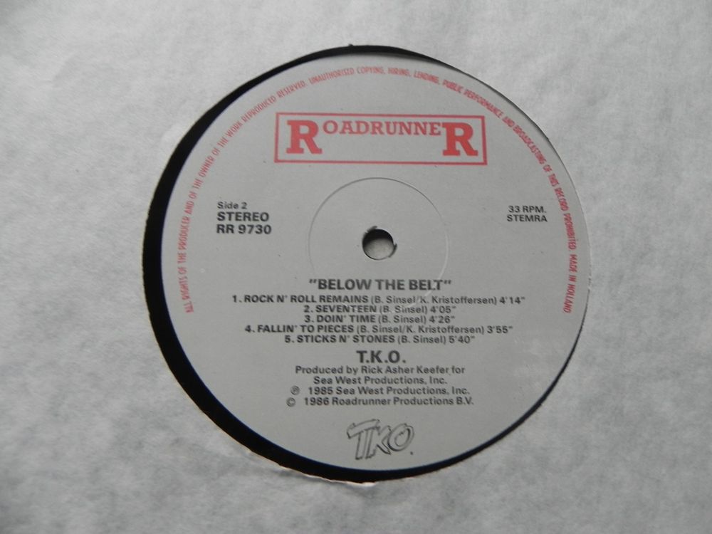LP USA Hardrock Heavy Metal Band TKO 1986 Below the Belt (Gebraucht) in Siebnen für CHF 15 – mit ...