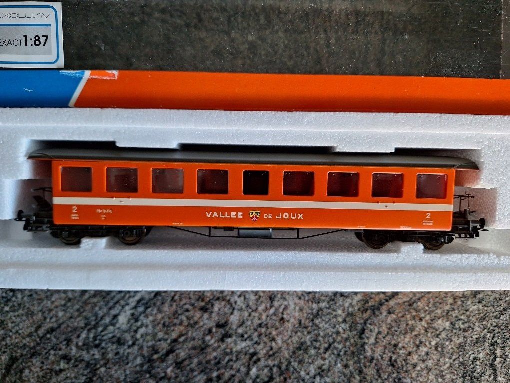 Roco HO. Voiture 2 ème classe " Vallée de Joux + accessoires (Neu und ...