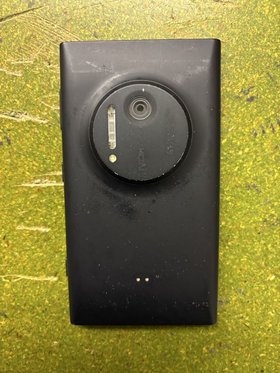 Nokia Lumia 1020 - Top Kamera Smartphone - Sammlerstück (Gebraucht) in ...