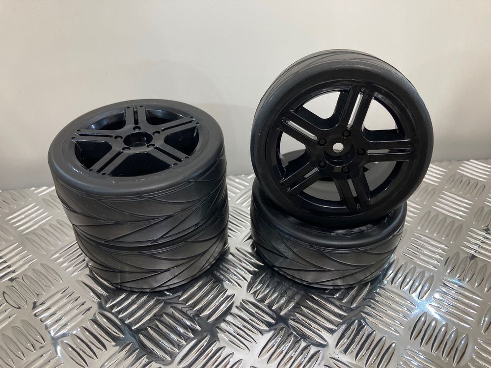 Kompletträder RC Modell 1:10 «High Grip Arrow» 26mm NEU! (Neu (gemäss ...