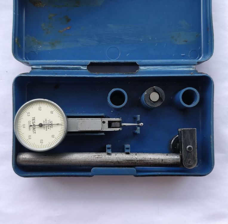 Tesatast Fühlhebelmessgerät Messuhr 0.01 | Kaufen auf Ricardo