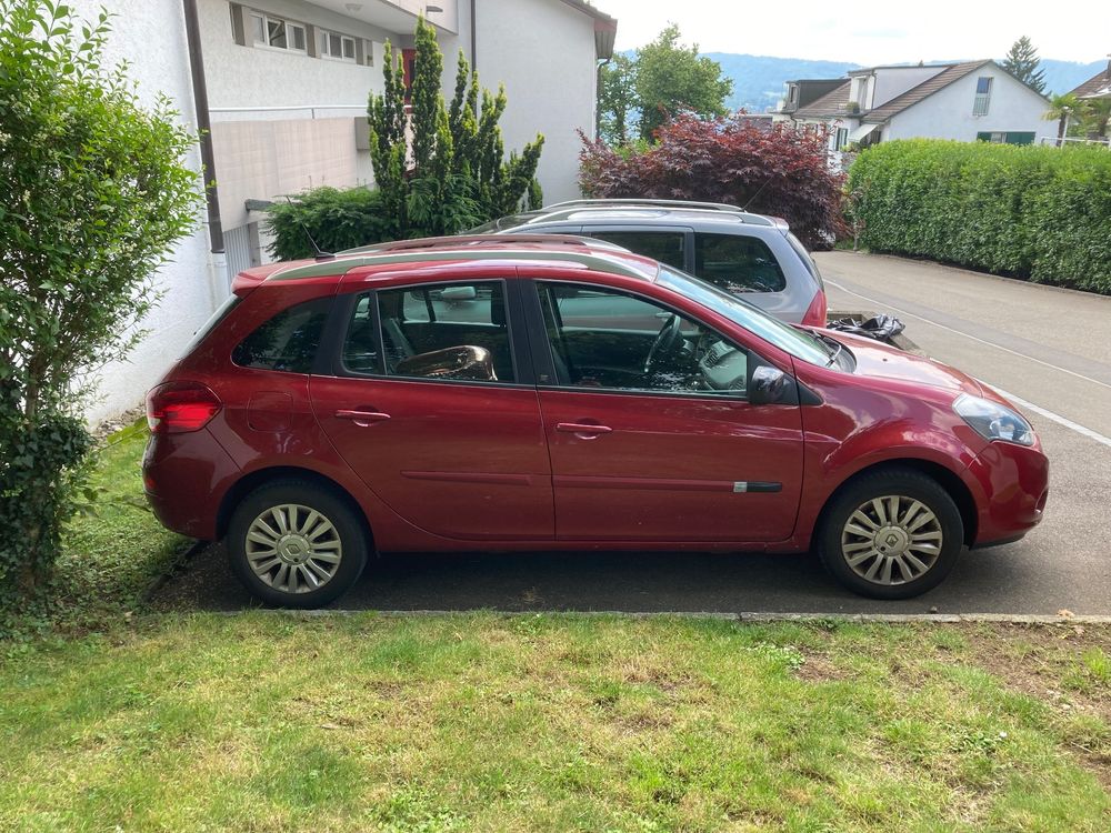 Renault ClIo SW Kombi 1.6 AUTOMAT 112‘500 KM 8-fach Bereift (Gebraucht ...
