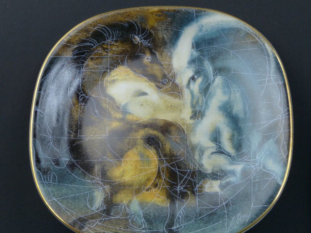 Hans Erni Porzellan Teller "Zwei Pferde" (Gebraucht) in Rheineck für CHF 15 – mit Lieferung auf ...