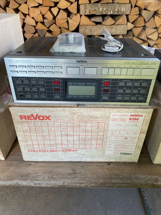 Revox B286 Tuner/Vorverstärker (Gebraucht) in Zürich für CHF 397 – nur Abholung auf Ricardo kaufen