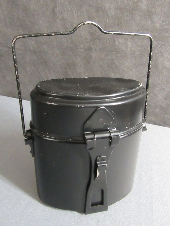 Gamelle 3-teilig - STM 14 - ab CHF 1.00 | Kaufen auf Ricardo