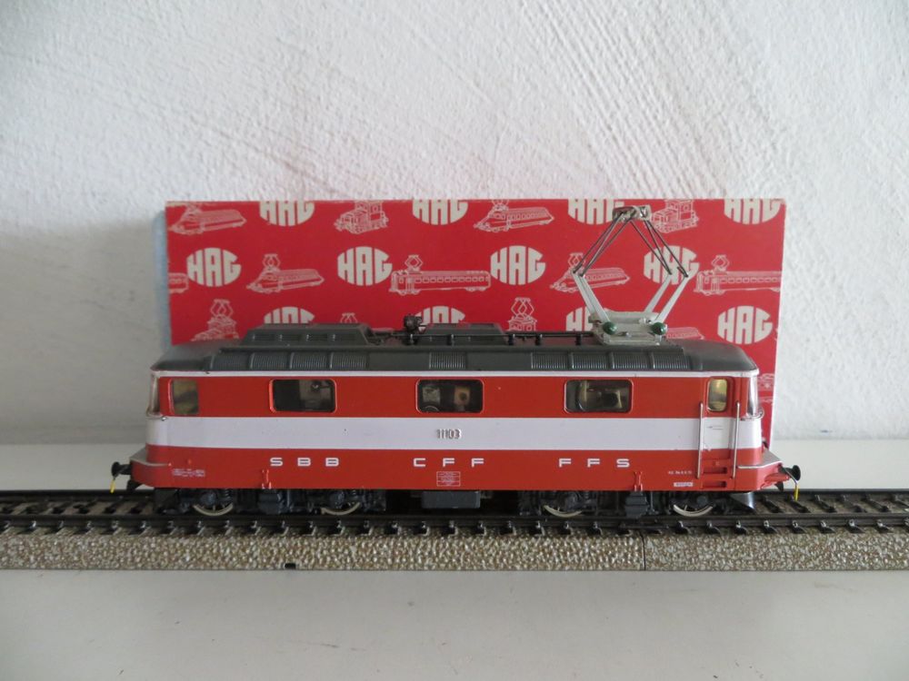 Hag H0: SBB-E-Lok Re 4/4 II Swiss Express, Kat. 210, WS, OVP (Gebraucht) in St.Gallen für CHF 90 ...
