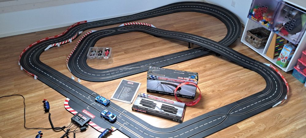 Carrera Digital 124 Rennbahn mit vielen Spurelementen/Zub. (Gebraucht ...