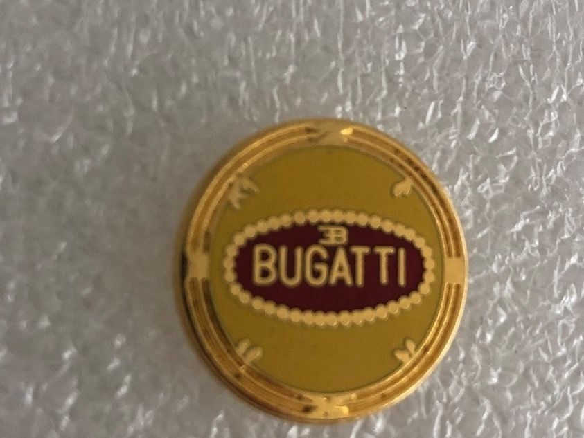 Pin BUGATTI Logo | Kaufen auf Ricardo