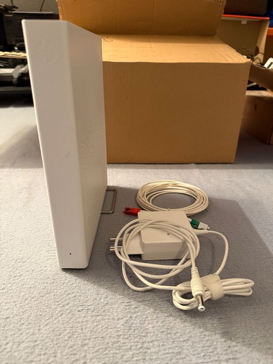 Swisscom Internet-Box 4 für Glasfaseranschluss (WLAN) (Gebraucht) in ...