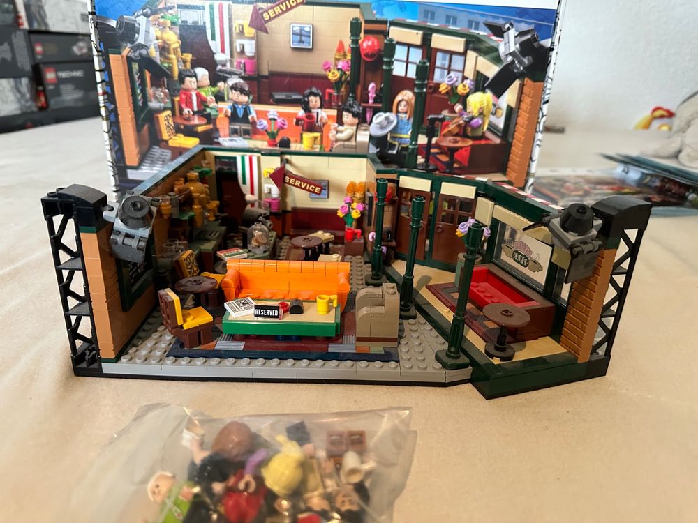 Lego Ideas Friends Central Perk 21319 | Kaufen auf Ricardo