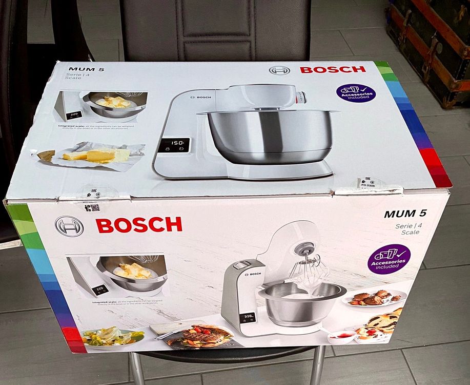 BOSCH MUM 5 integrierte Waage & inkl. viel Zubehör (Neu und ...