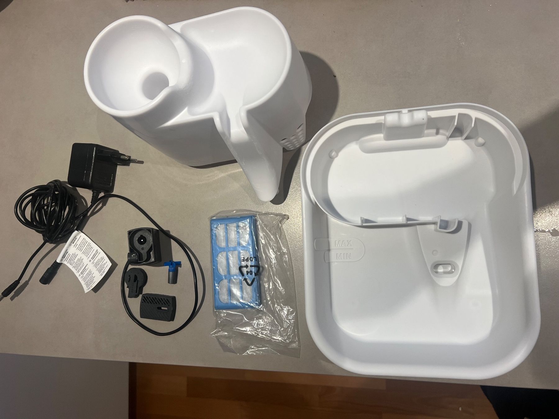 Katzen Trinkbrunnen Cate Mate (Gebraucht) in Cham für CHF 19 – mit ...