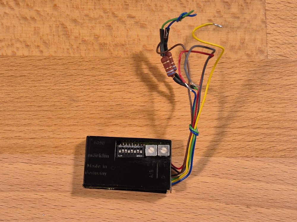 Märklin Decoder 6090 (Gebraucht) in Ettingen für CHF 18 – mit Lieferung auf Ricardo kaufen