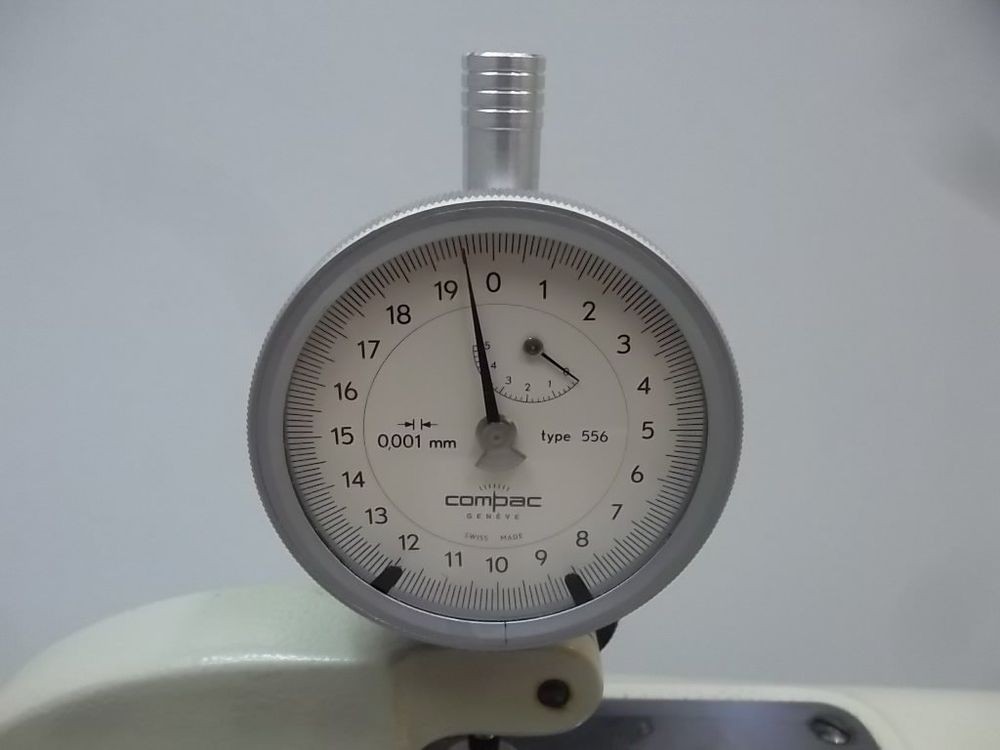 Messgerät mit COMPAC Messuhr 0.001 mm Rarität | Kaufen auf Ricardo
