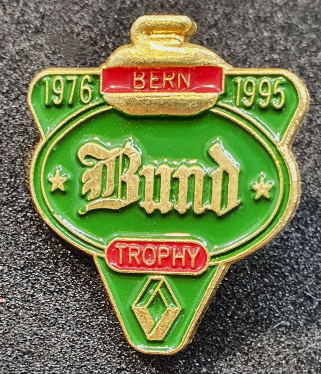 S944 - Pin Bern Bund Trophy Renault 1976 - 1995 (Gebraucht) in Reinach BL für CHF 2 – mit ...